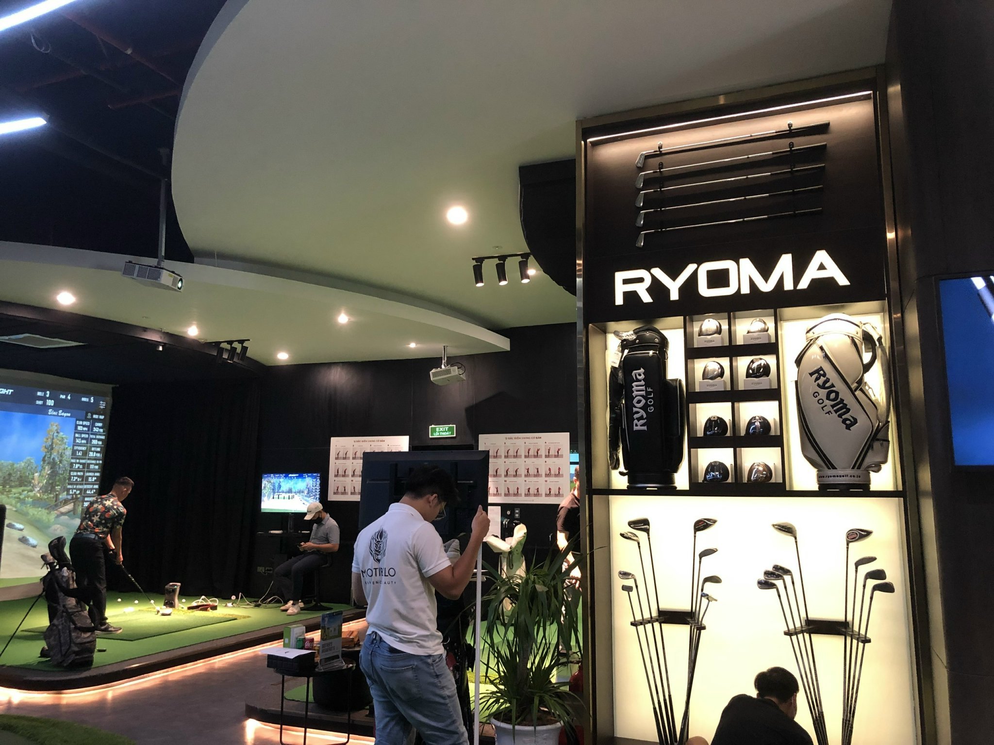 Ryoma “space” tại Every Golf